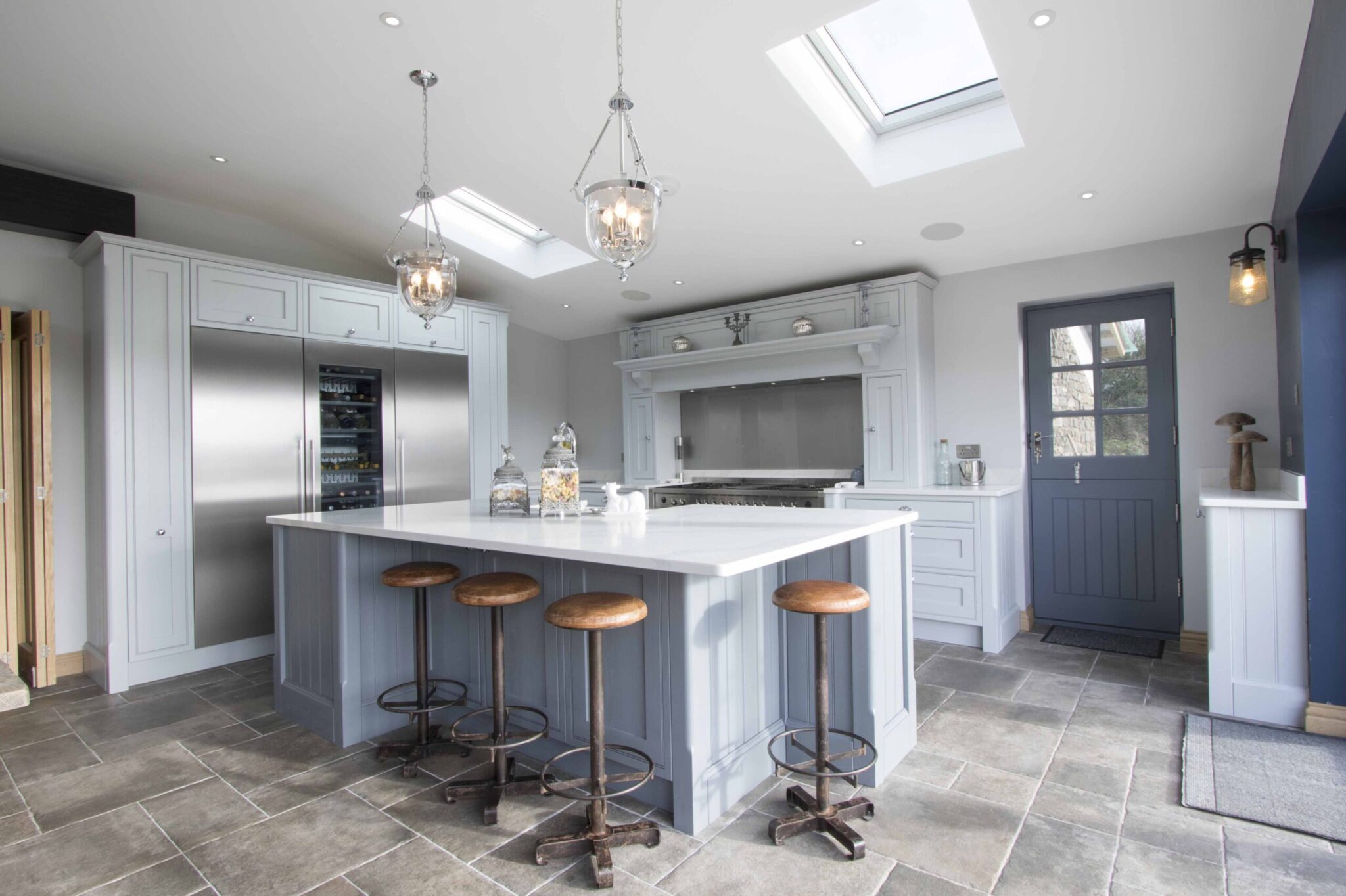 Pebble Kitchens – Kitchen ranges for the trade